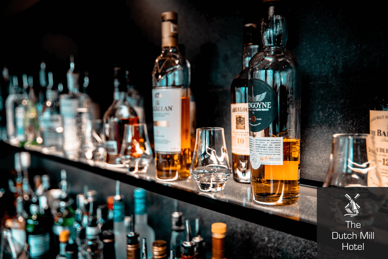 Bar | The Dutch Mill Hotel